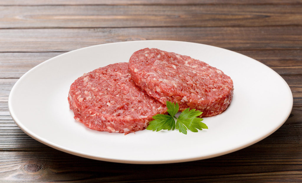 BEEF PATTY WITH CARAMELIZED ONIONS - Aldelís